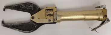 Surplus - Pneumatic Squeezers - Rivet Squeezers - Pneumatic|Cordless Tools